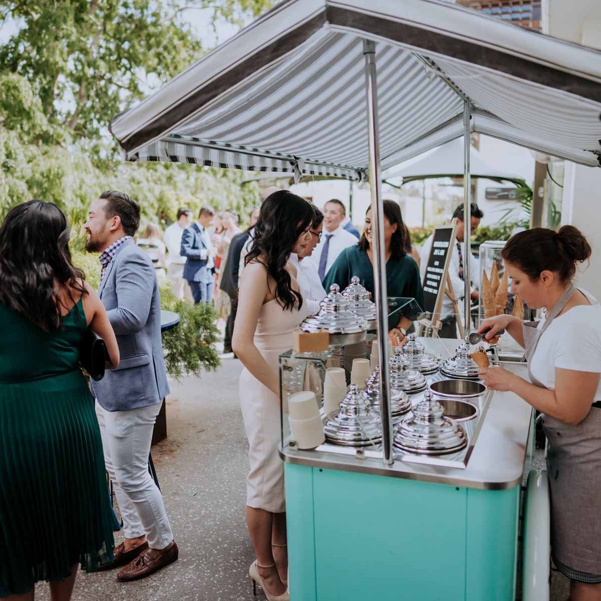 Keep your guests entertained with these cocktail hour ideas